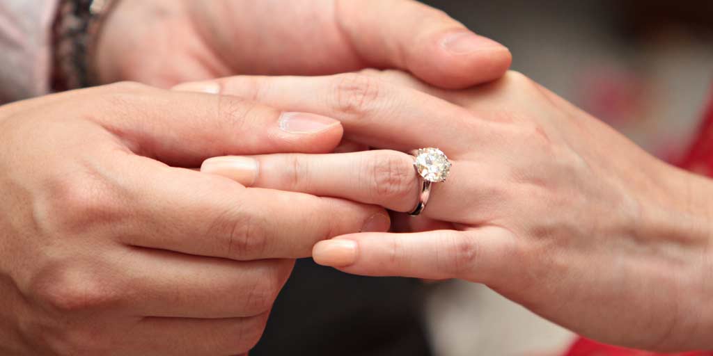 Learn About The Most Popular Diamond Cuts For Your Engagement Ring ...