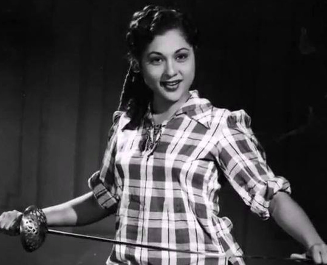 Know About How Nirupa Roy Entered In Hindi Cinema | how nirupa roy ...