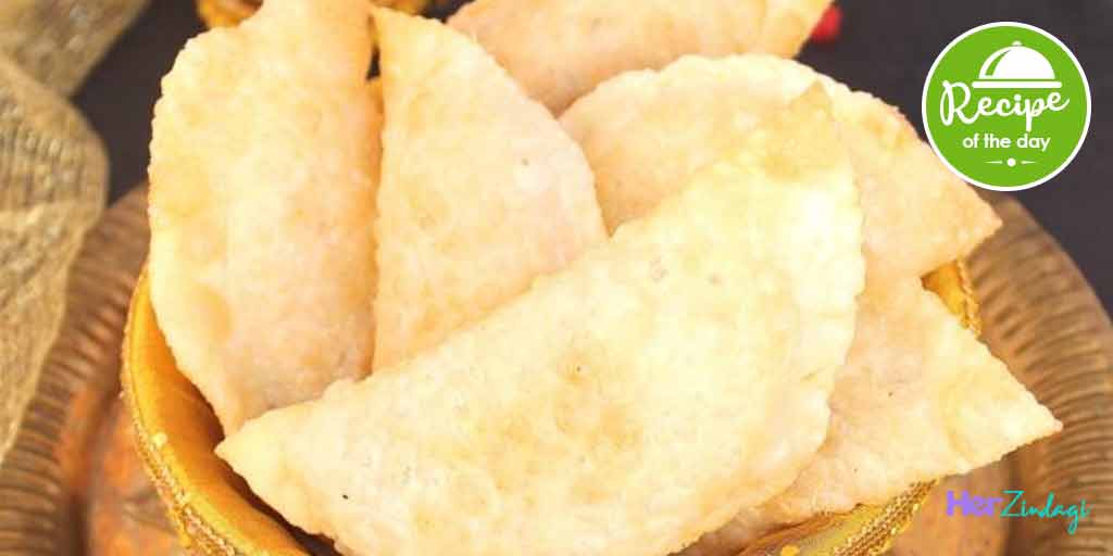 How to Make Jaggery Goan Nevri Recipe in Hindi-घर पर मीठे में आसानी से ...