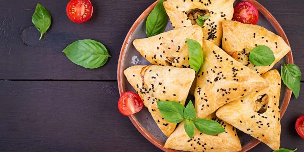 Know About Easy Non Veg Samosa Recipes You Can Try In Hindi