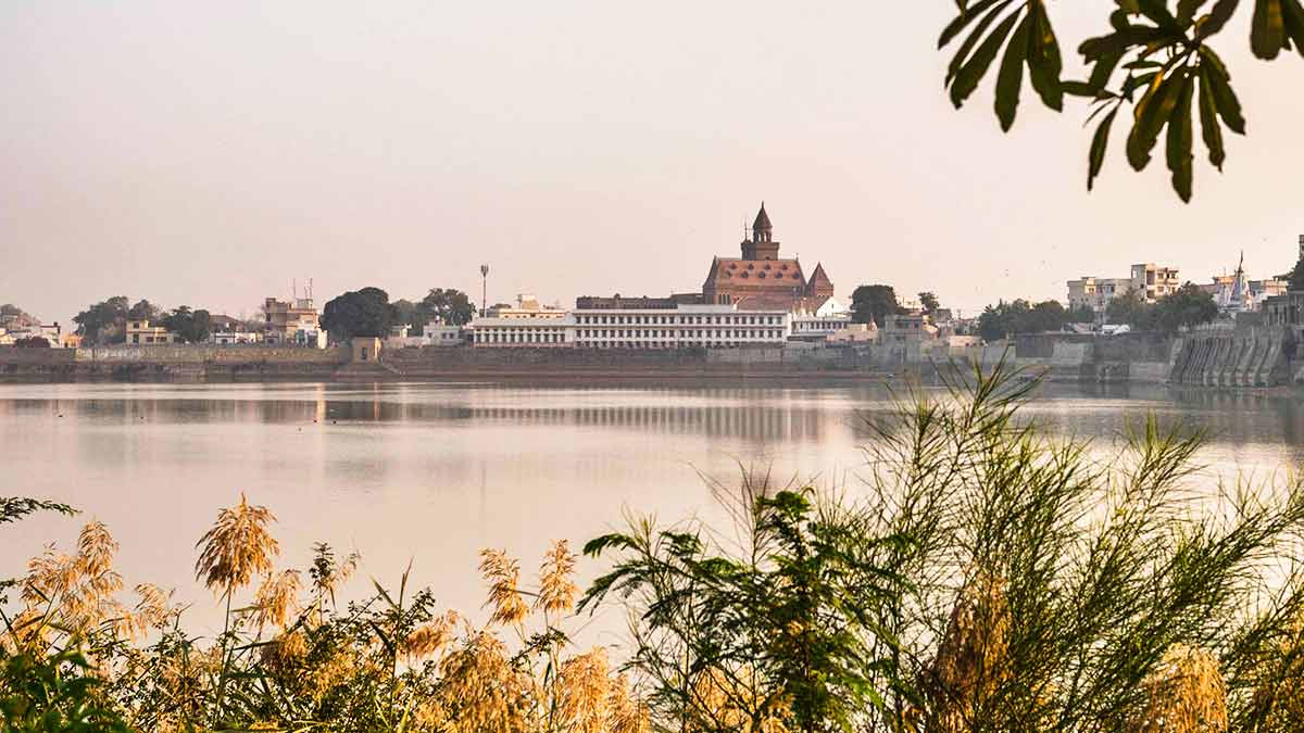 भुज में हैं तो इन चार चीजों का जरूर उठाएं लुत्फ | things to do in bhuj ...