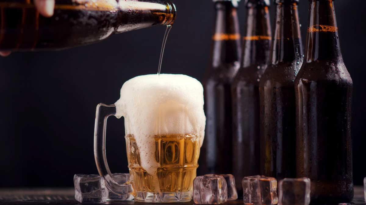 Beer Made With Urine। सिंगापुर की बीयर। Beer Banane Ki Process