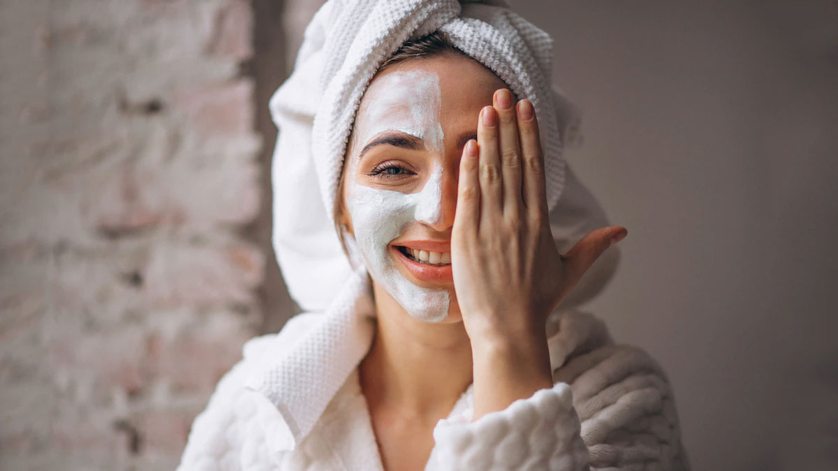 Facials | Facials Types | Glowing Skin -6 Types Of Facials You Can Try ...