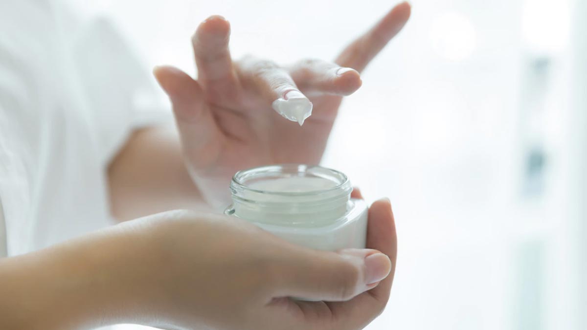 Thigh Rash Female|जांघों के बीच खुजली| Thighs me Khujli | how to get ...