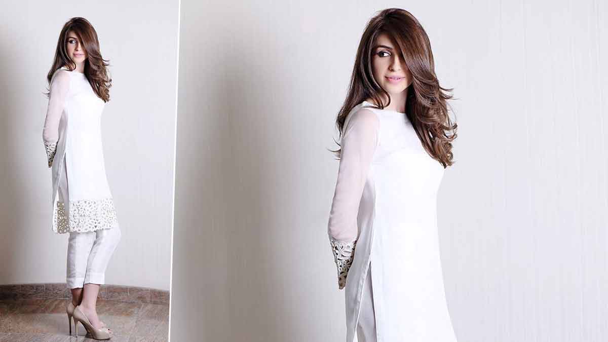 क्लासी लुक पाने के लिए सफेद जींस को इस तरह से करें स्टाइल | how to ...