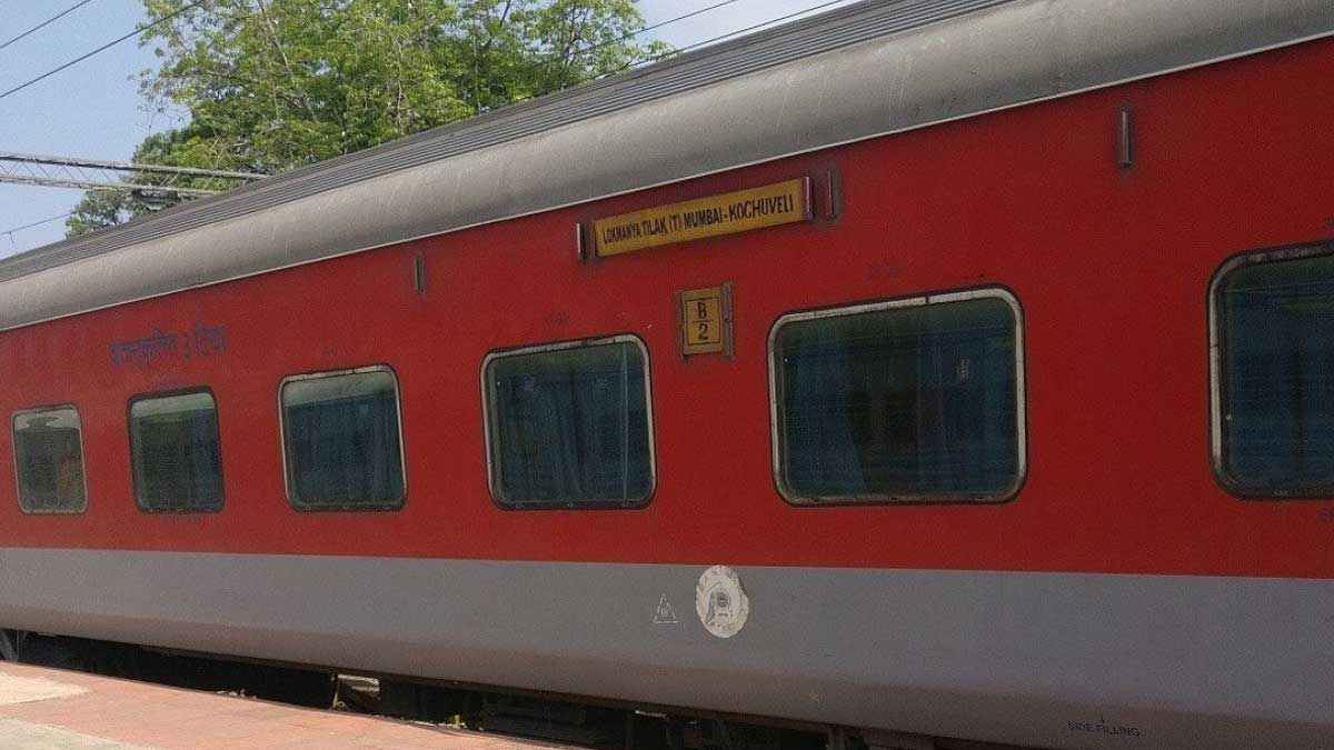 क्या आपको पता है रेलवे में रेड, ब्लू और ग्रीन कोच ही क्यों होते हैं ...