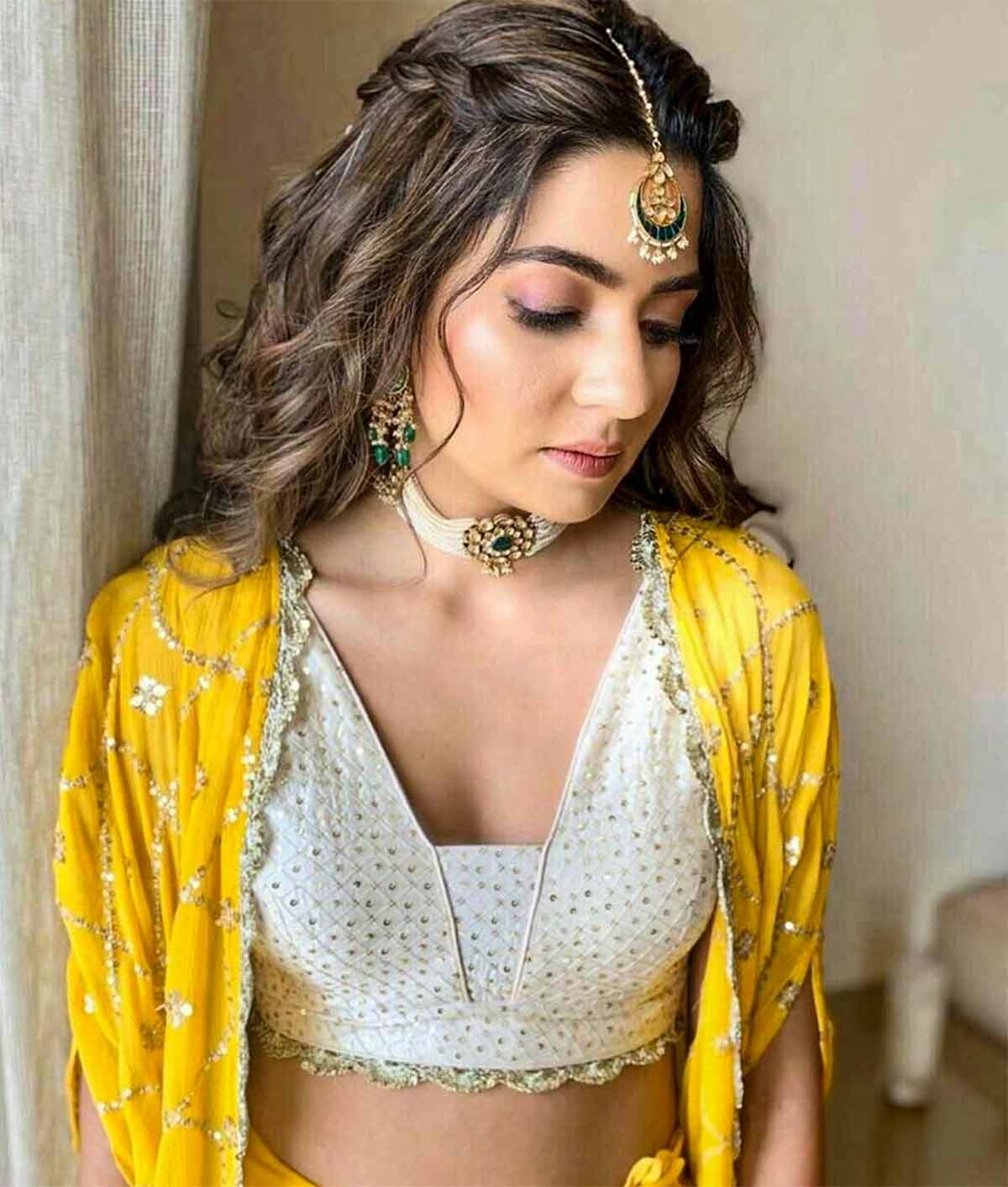 Bridal Makeup हल्दी के लिए मेकअप Simple Haldi Makeup Bridal Makeup Looks For Haldi