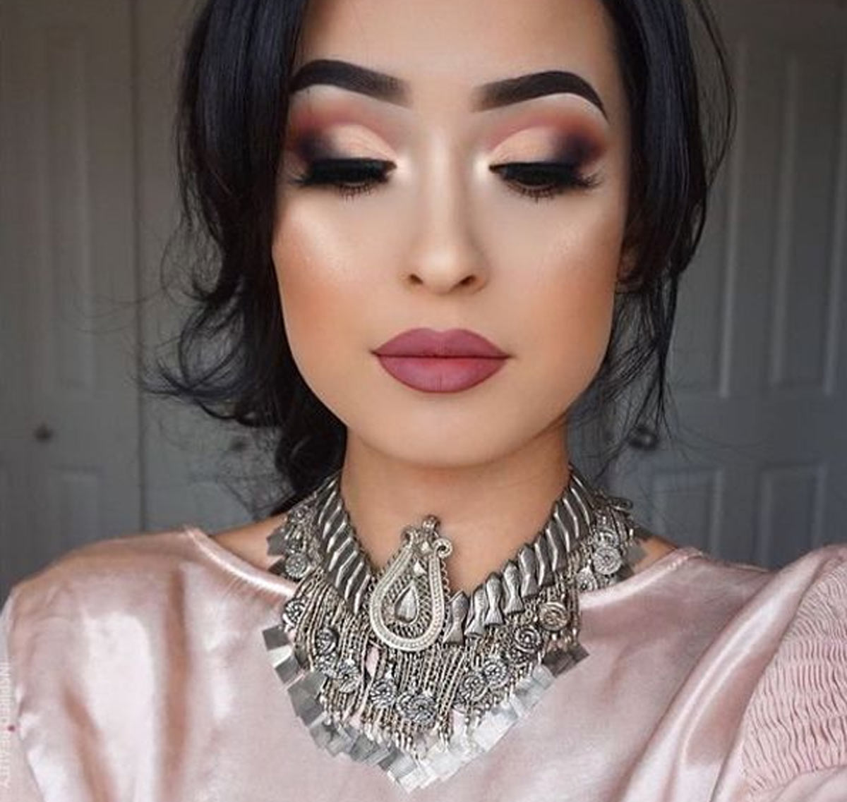 Makeup Tips For Night | रात के लिए मेकअप कैसे करें | Night Wedding Ke ...