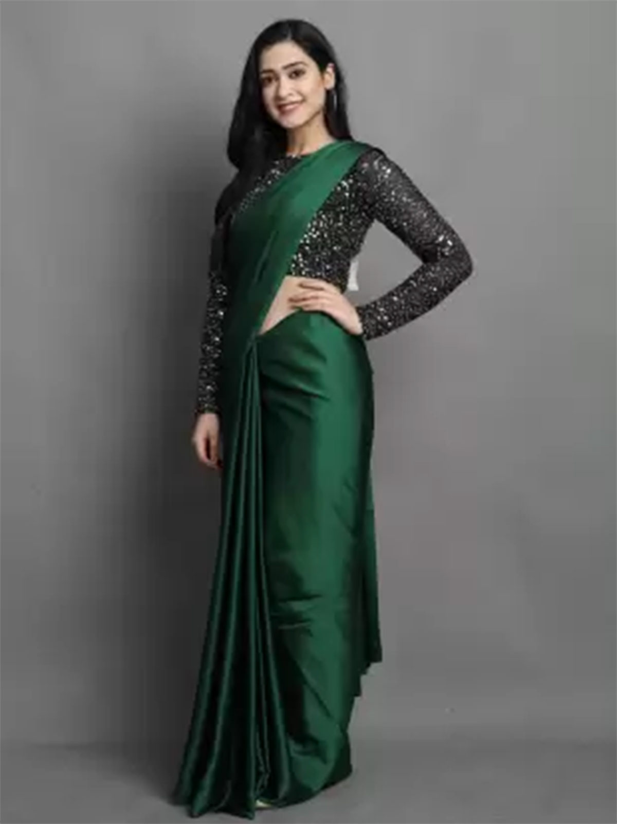 Green Colour Saree| मेहंदी फंक्शन के लिए आउटफिट | Mehndi Function Ke ...