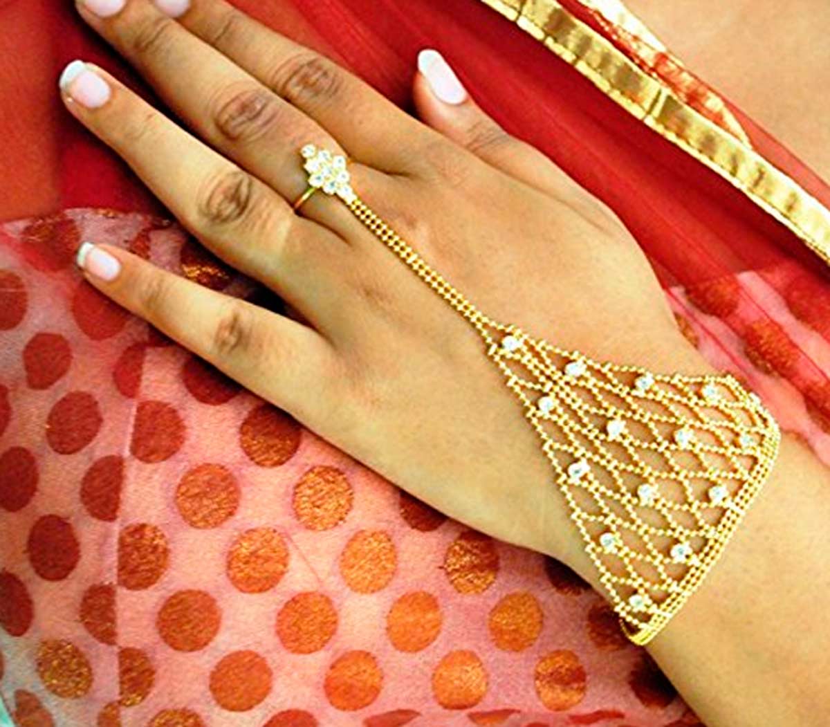 हाथों की शान बढ़ाएंगे हाथफूल के ये डिजाइंस, कैरी करना भी होगा आसान | light weight hathphool ...