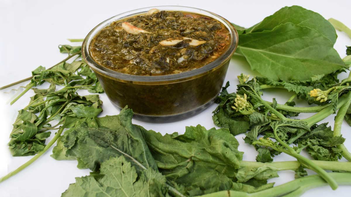 Leftover Palak Recipes| पालक की रेसिपी| Palak Ki Puri Banane Ki Vidhi ...