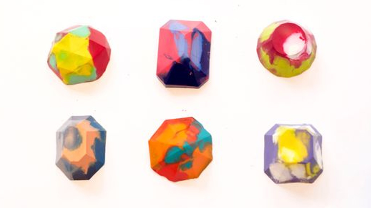 कलर्स को दोबारा कैसे इस्तेमाल करें। How to Reuse Crayons। Tute Colour ...