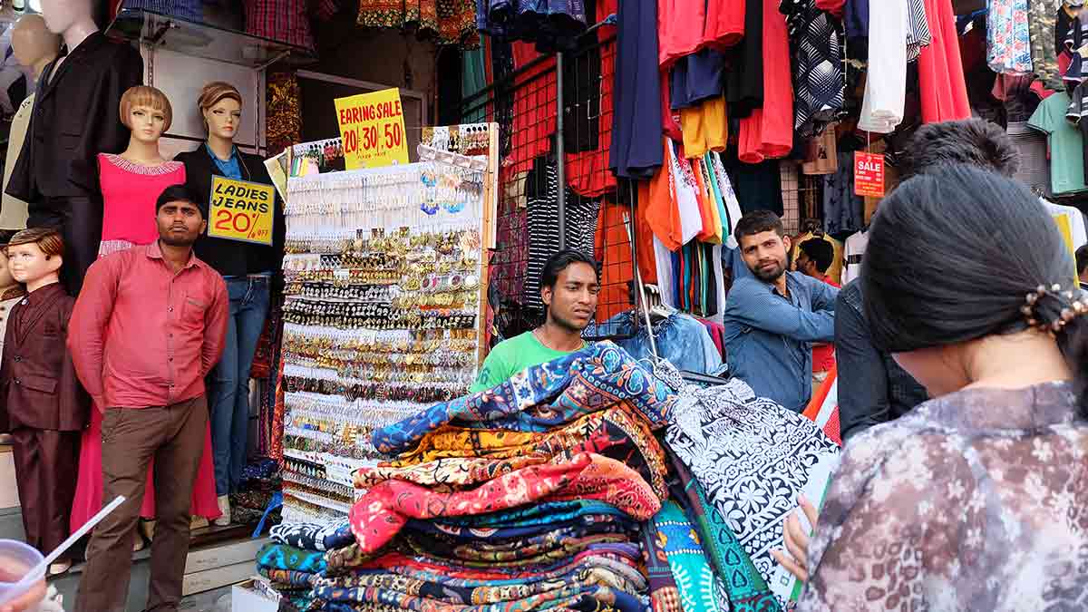 Delhi Market| विकास पुरी मार्केट| Delhi Ki Local Markets | vikas puri ...