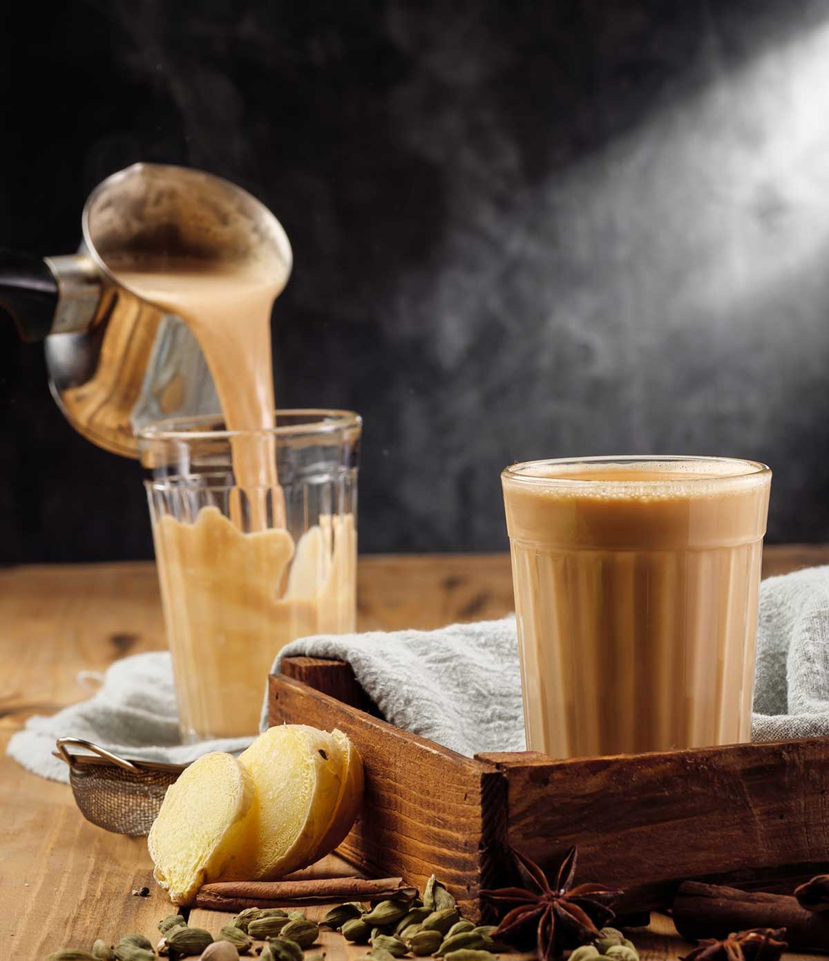 झटपट तैयार करें ईरानी चाय, जानें रेसिपी | irani tea recipe | Herzindagi