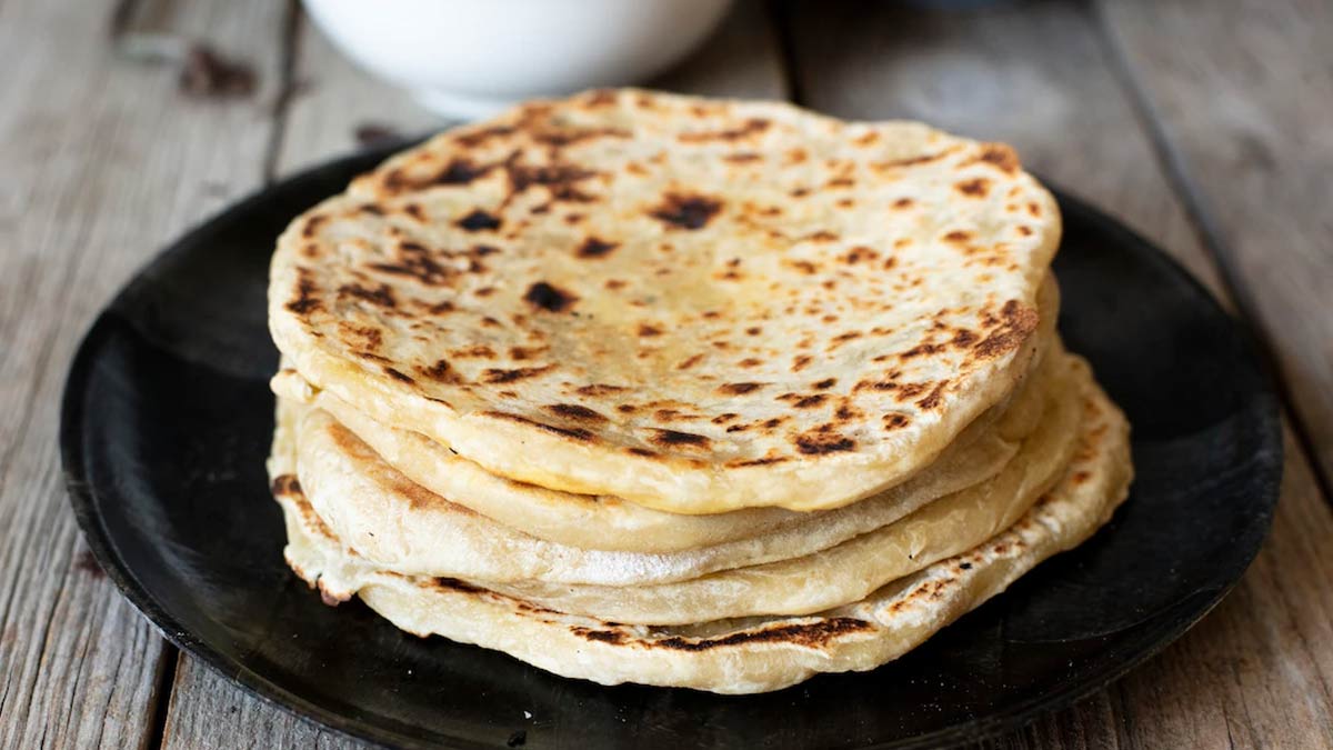 Chaat Recipe| चटपटी चाट बनाने का तरीका| Roti Se Chaat Kaise Banaye ...