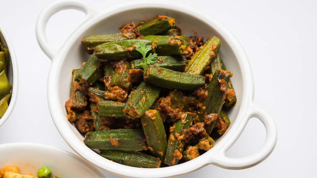 Ladies Finger Fry Samayal In Tamil | வெண்டைக்காய் மசாலா கறி | vendaikai ...