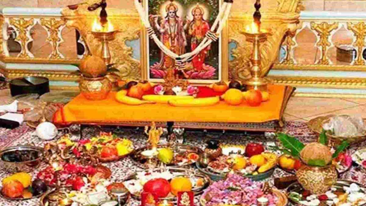 Red Colour In Puja|पूजा वस्त्र | Puja Mein Lal Colour | reason behind ...