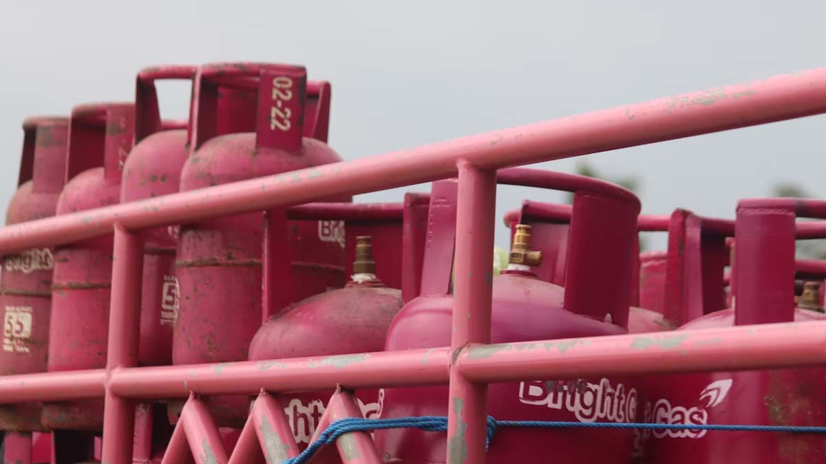 क्यों लाल रंग का होता है एलपीजी सिलेंडर| Reason Why Lpg Cylinders Are ...