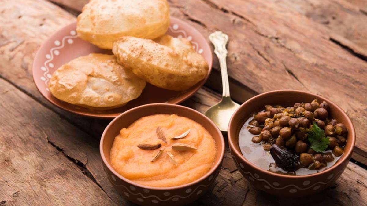 कन्या पूजन कब करना चाहिए। Important Points For Kanya Pujan Vidhi ...