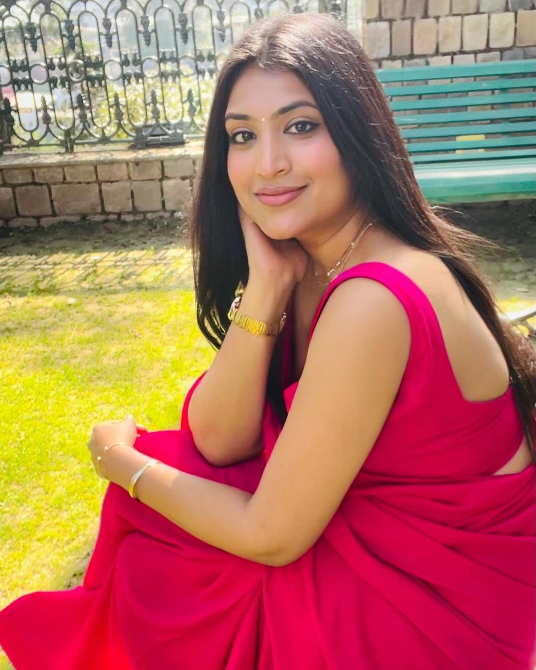 आईएएस प्रियंका गोयल ने कई असफलताओं के बाद क्लियर किया यूपीएससी एग्जाम ...