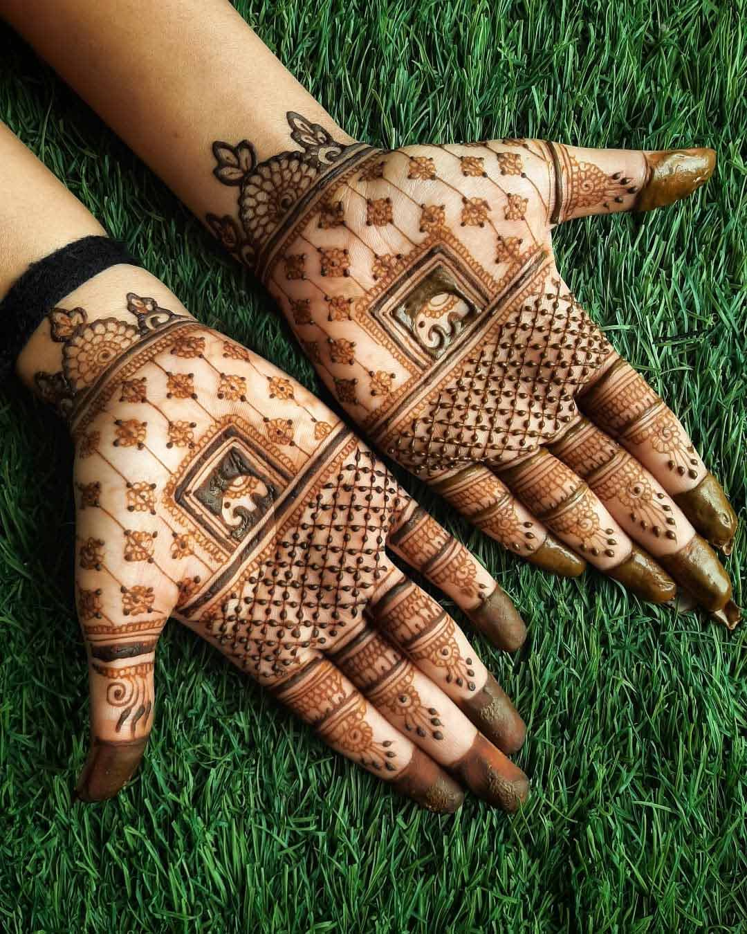 Unveiling The Must-Try Mehendi Patterns Of 2024 | Herzindagi