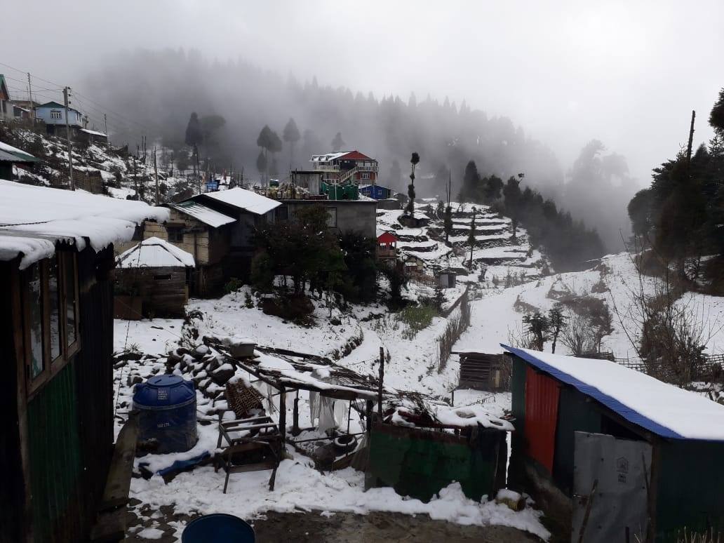 Darjeeling: ट्रैवल लवर्स के लिए बेस्ट है भारत की ये जगह | Darjeeling ...