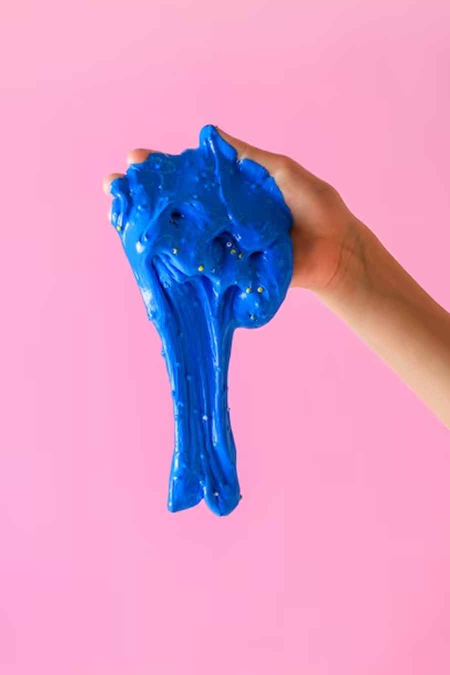 How To Make Cleaning Slime: लैपटॉप से लेकर कार तक, गंदगी साफ करने के ...