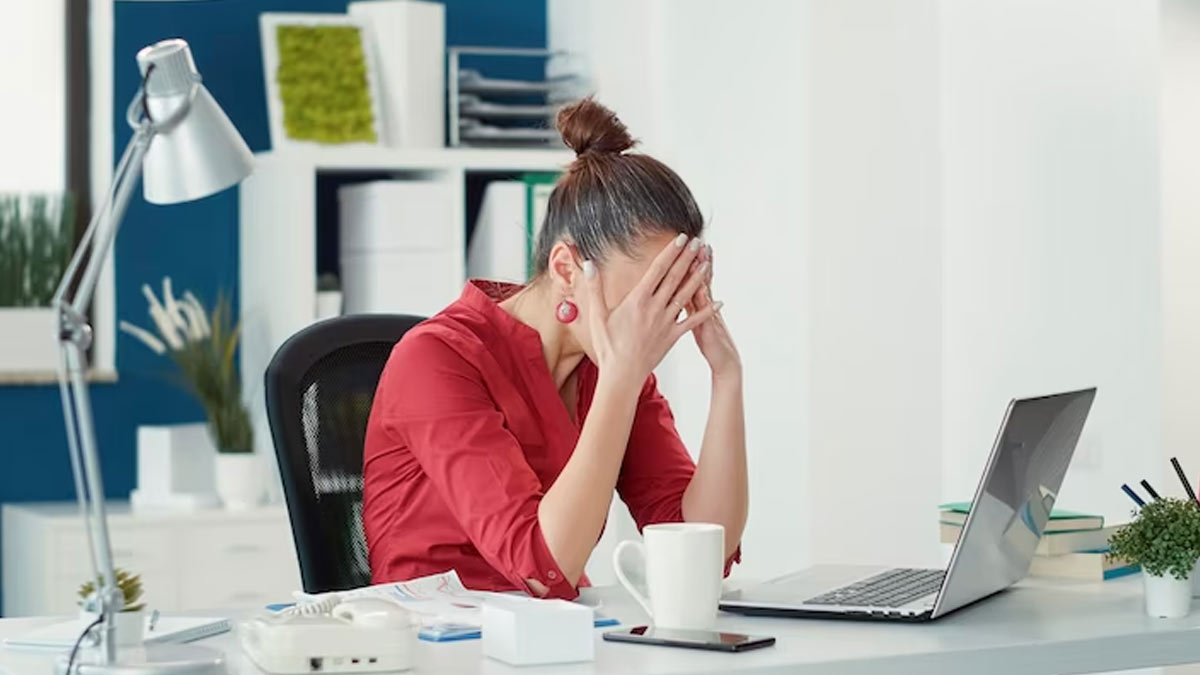 को-वर्कर के जाने से उदास है मन, तो ऐसे करें खुद को शांत | how to cope ...