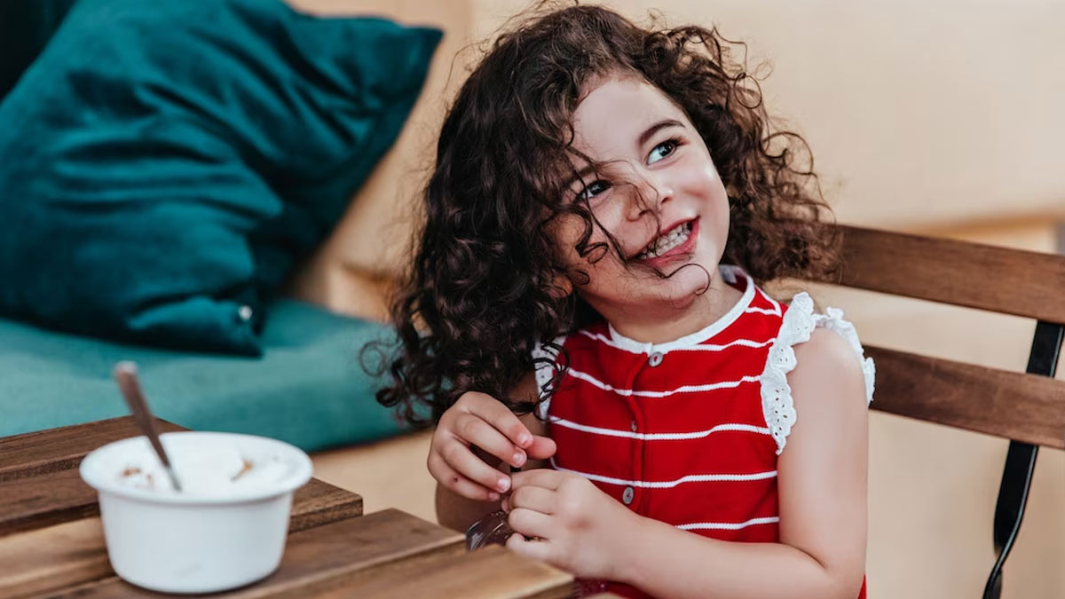 बच्चे को ओवरईटिंग से बचाने के लिए चार टिप्स की लें मदद | easy hacks to ...