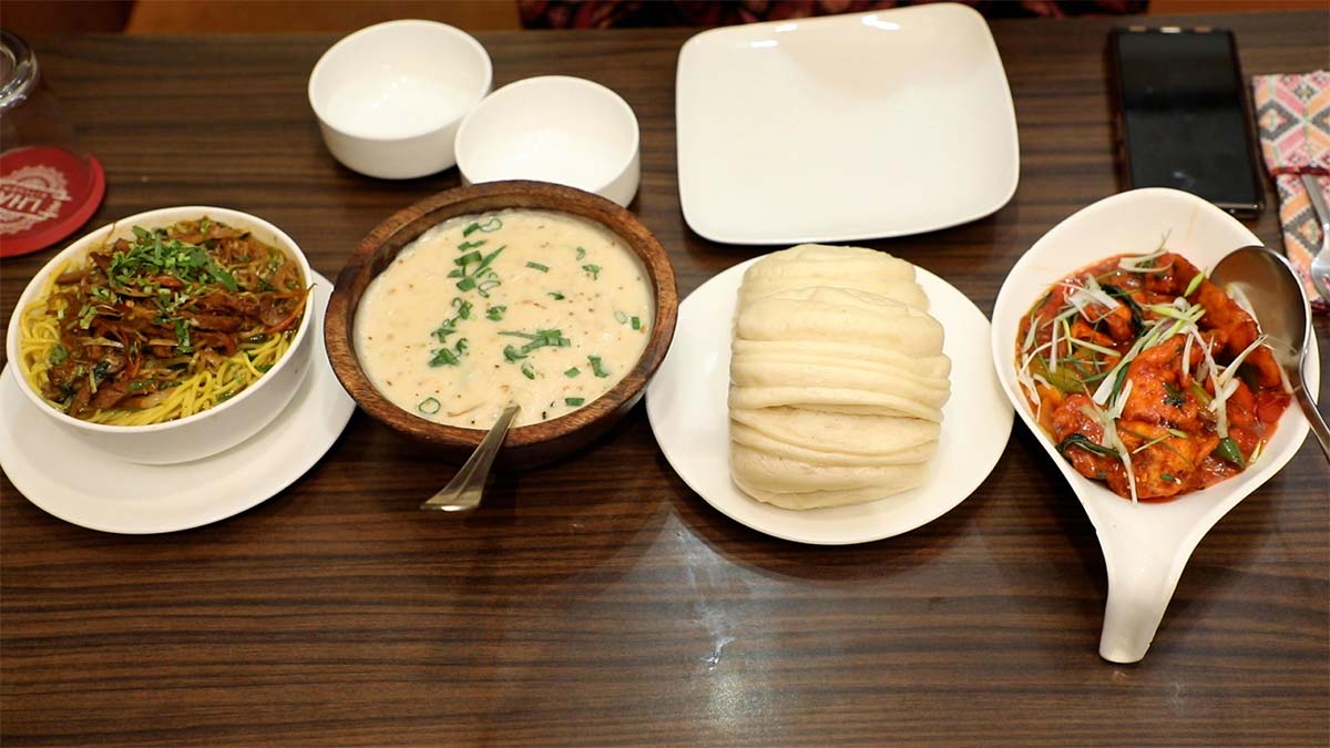 Nepali Food In Delhi| नेपाली थाली| Tibetan Food in Delhi | lha kitchen ...