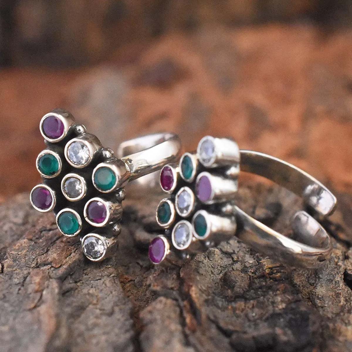 देखें स्टोन बिछिया के ये खूबसूरत डिजाइंस | stone toe ring designs ...