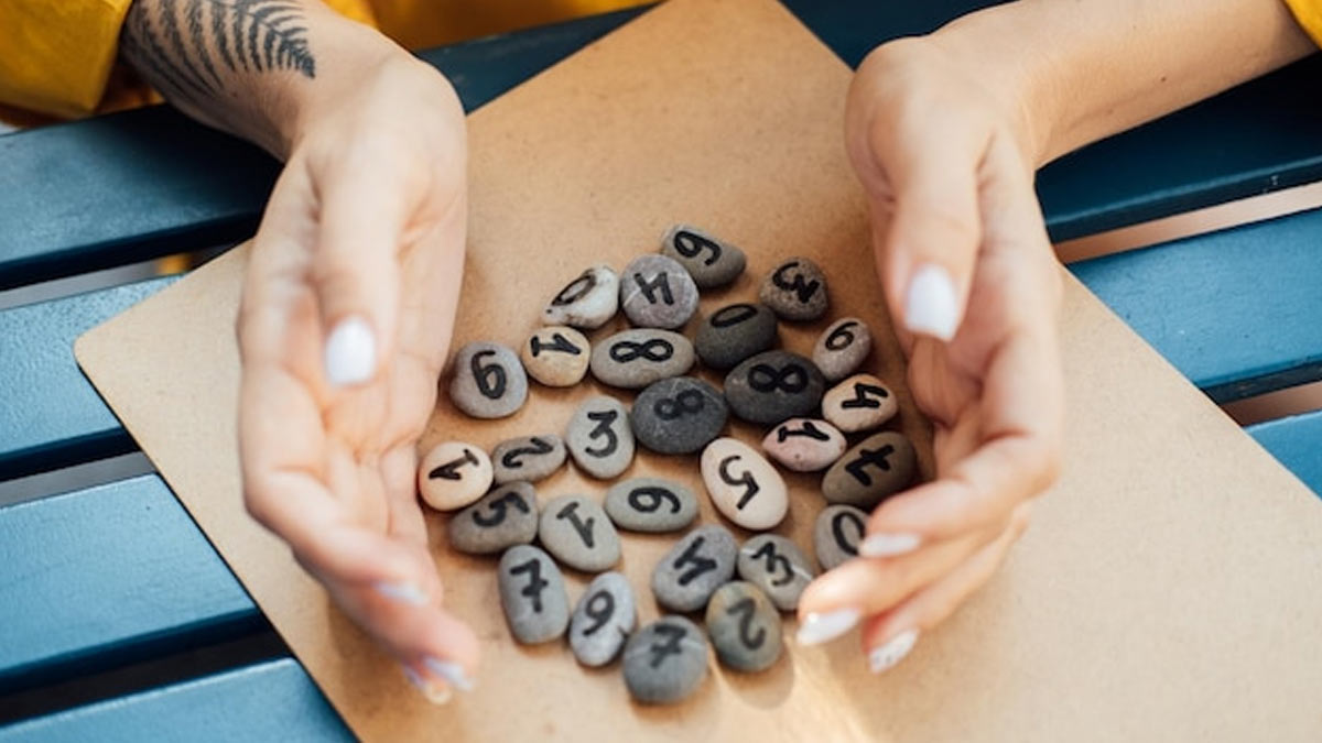 Numerology Number 1 Love Life | भाग्यांक 1 वाले कैसे होते हैं | Lucky ...