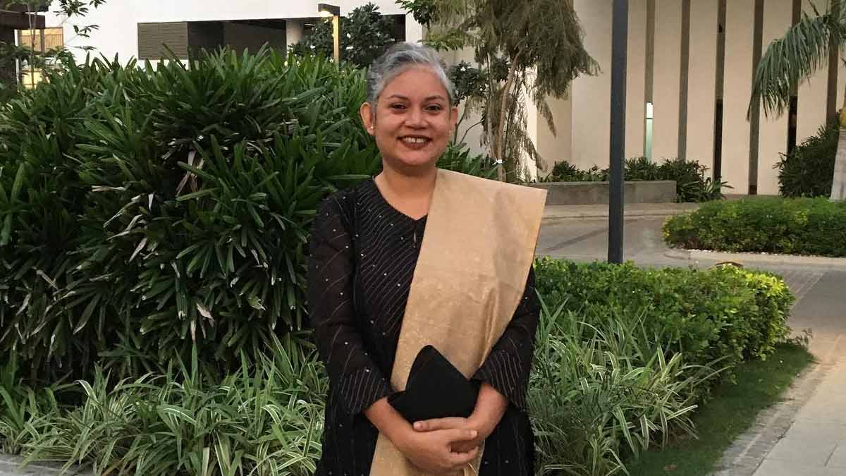 Novelist, Poet Sahana Ahmed Gets Candid With HZ About World Peace ...