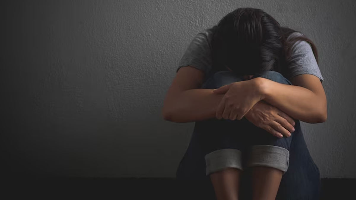 क्या होता है Victim Complex? आखिर क्यों महिलाएं हो रही हैं इसका शिकार ...