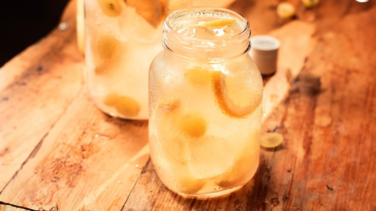 Embrace The Monsoon Season With These Delish Cocktail Recipes | Herzindagi