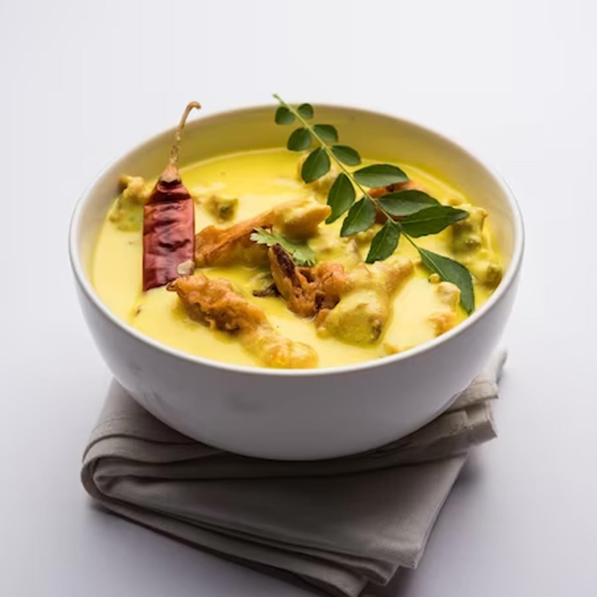 कढ़ी के लिए सॉफ्ट पकौड़े बनाने के लिए अपनाएं ये टिप्स | tips to make ...