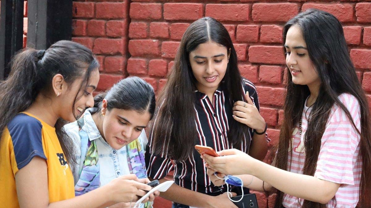 NEET UG Result 2023: नीट का रिजल्ट हुआ जारी, इन महिला उम्मीदवारों ने ...