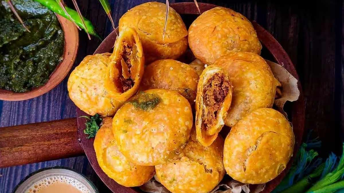 how to make urad dal kachori