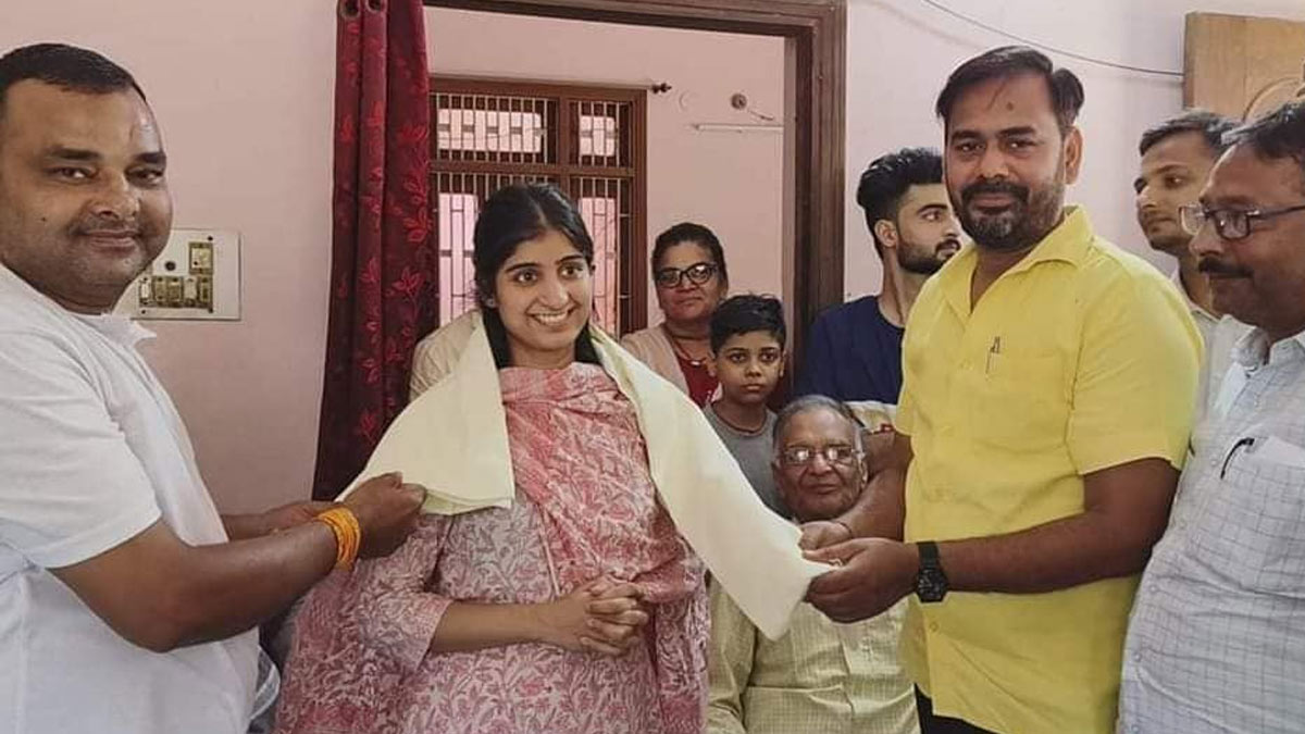 UPSC परीक्षा में 2 रैंक हासिल करने वाली Garima Lohia से आप भी लें ...