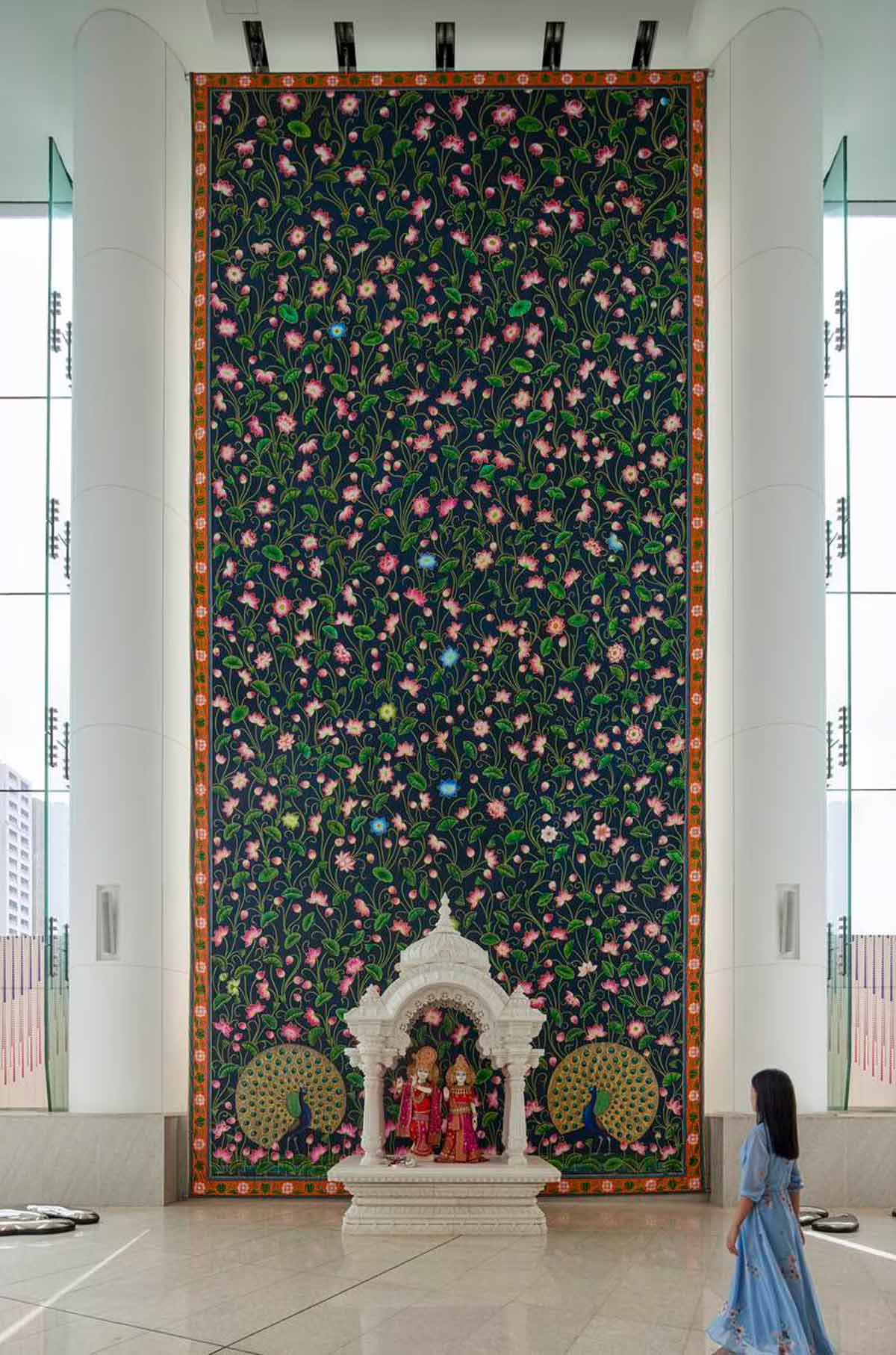 नीता मुकेश अंबानी कल्चरल सेंटर है बेहद खूबसूरत, देखें इनसाइड फोटोज ...