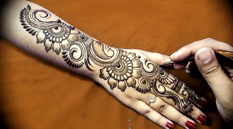 लंबे हाथों पर खूब जचेंगे मेहंदी के ये सरल डिजाइंस | easy mehndi designs ...