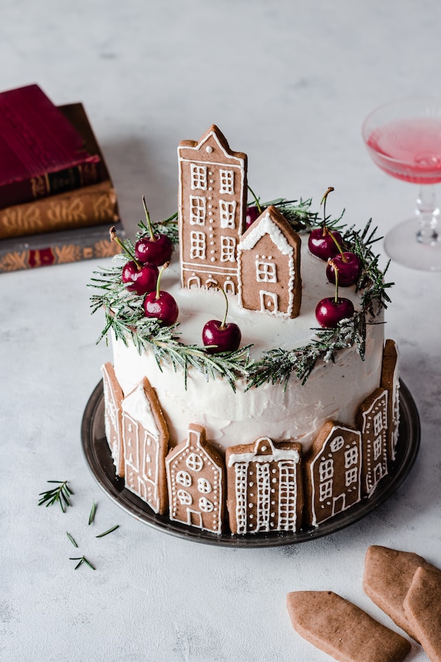 5 Must Try Cake Recipes To Celebrate New Year | Herzindagi