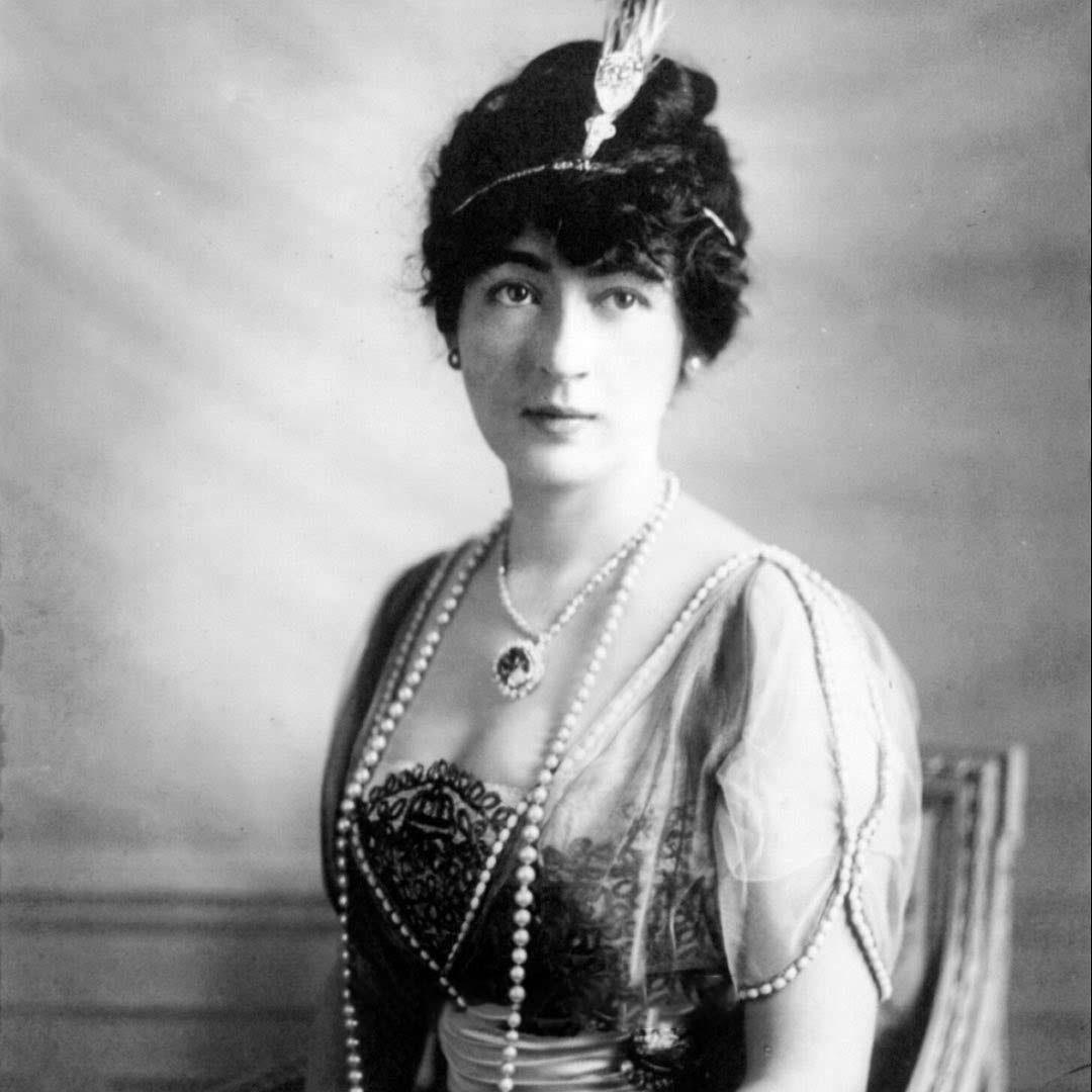 All About Cartier's Cursed Necklace From India, The Blue Hope Diamond ...