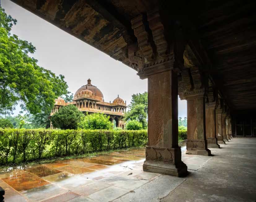 पटना में आज भी मौजूद है 400 साल पुरानी दरगाह, दिलचस्प रहा है इतिहास ...