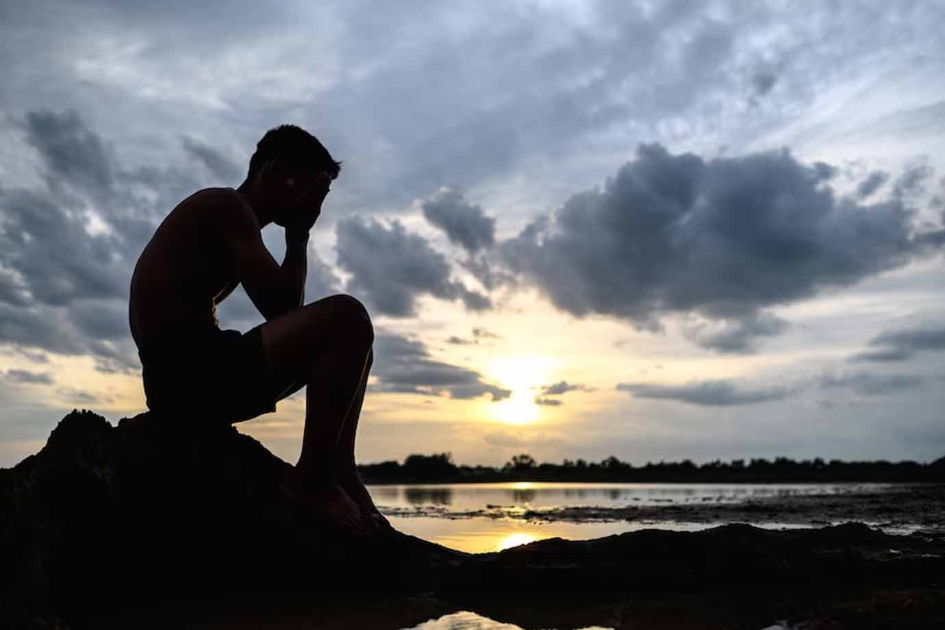 आप उदास हैं या ऐसा महसूस कर रहे हैं? कैसे पहचानें अंतर | find out the ...