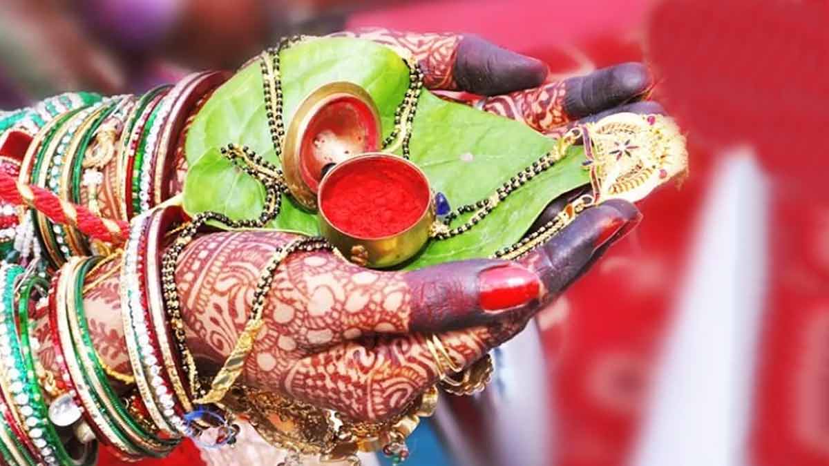 Hartalika Teej 2023: आज हरतालिका तीज पर करें शिव जी की आरती और ये विशेष ...