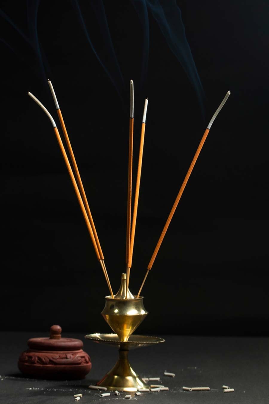 अगरबत्ती का नाम कैसे पड़ा, जानें इससे जुड़े ये रोचक तथ्य | where does ...