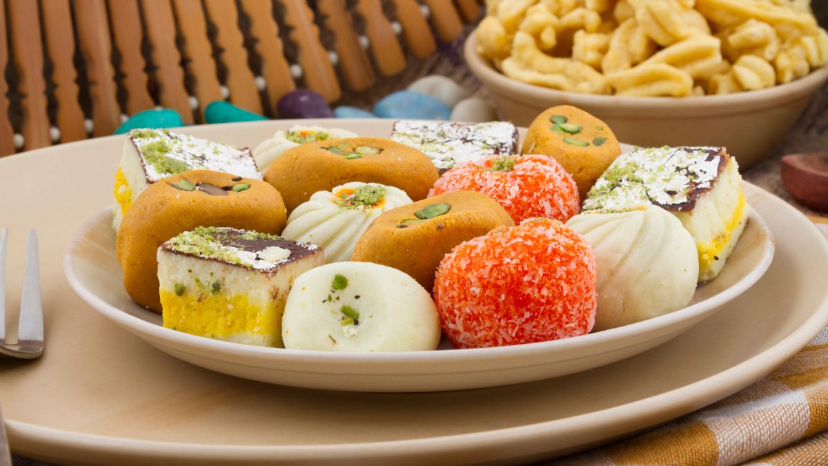 Dream Story: What Does It Mean If You See Yourself Eating Sweets In ...