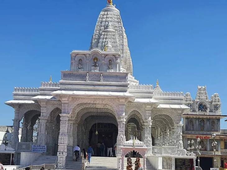 चैत्र नवरात्रि पर बनाएं इंदौर के इन मंदिरों में दर्शन का प्लान, माता ...