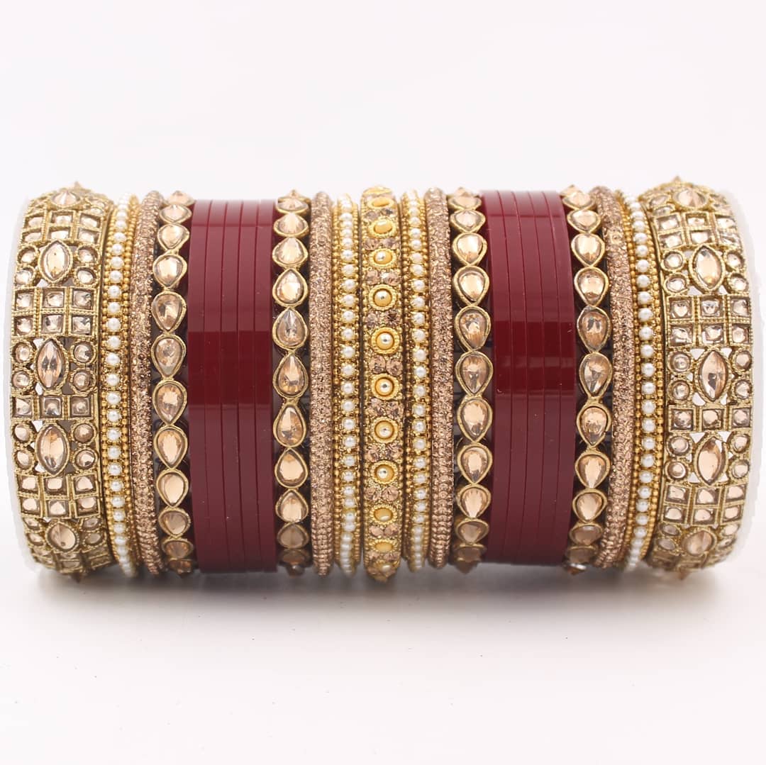 Rakshabandhan 2024 Red Choori Designs: शादी के बाद पहले रक्षाबंधन पर ...